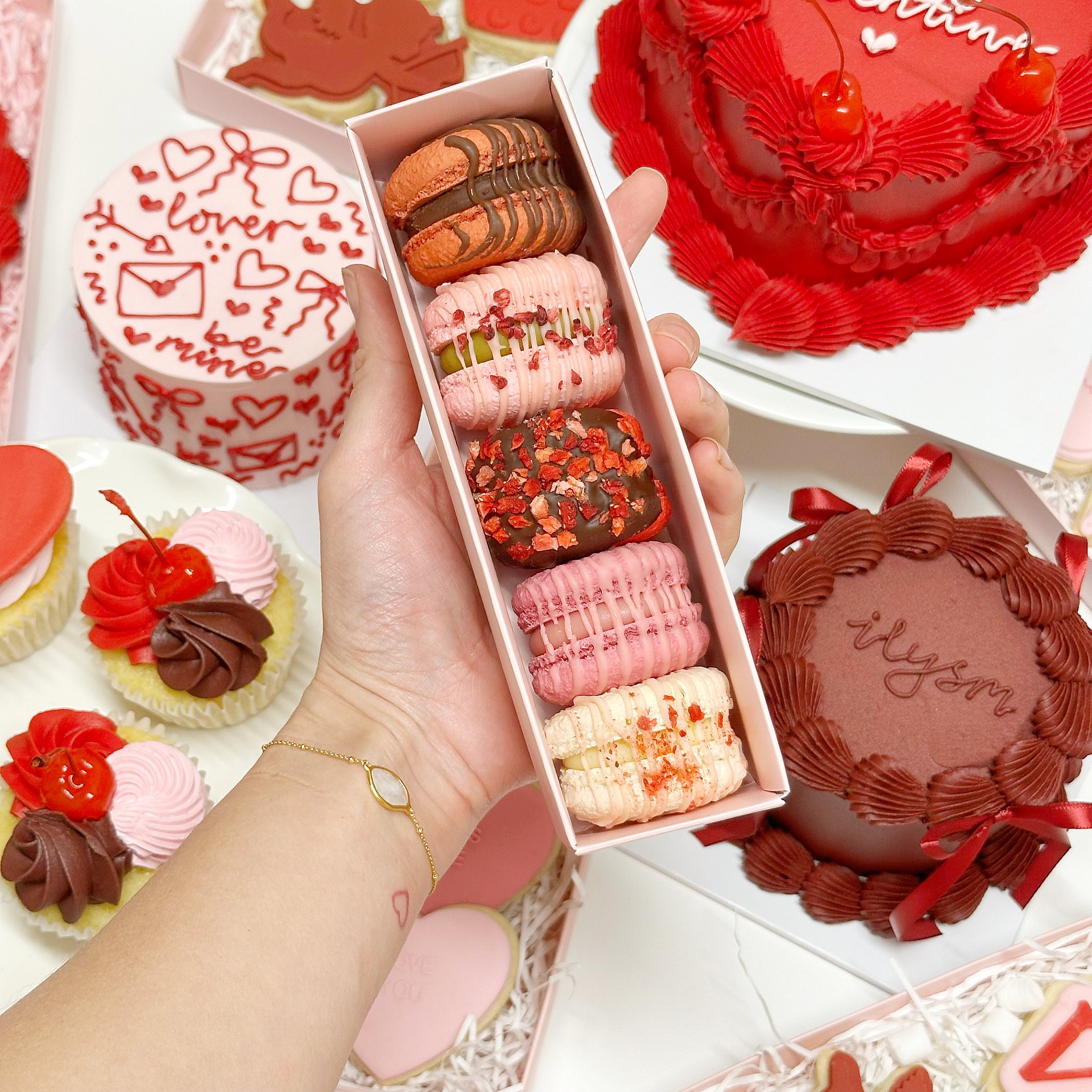 Macaron Lover (GF) | Valentines at CAKE – Cake by Hannah Jones Limited